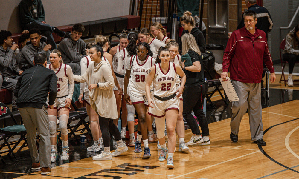 Lady Cardinals Fly to Success - The Sentinel